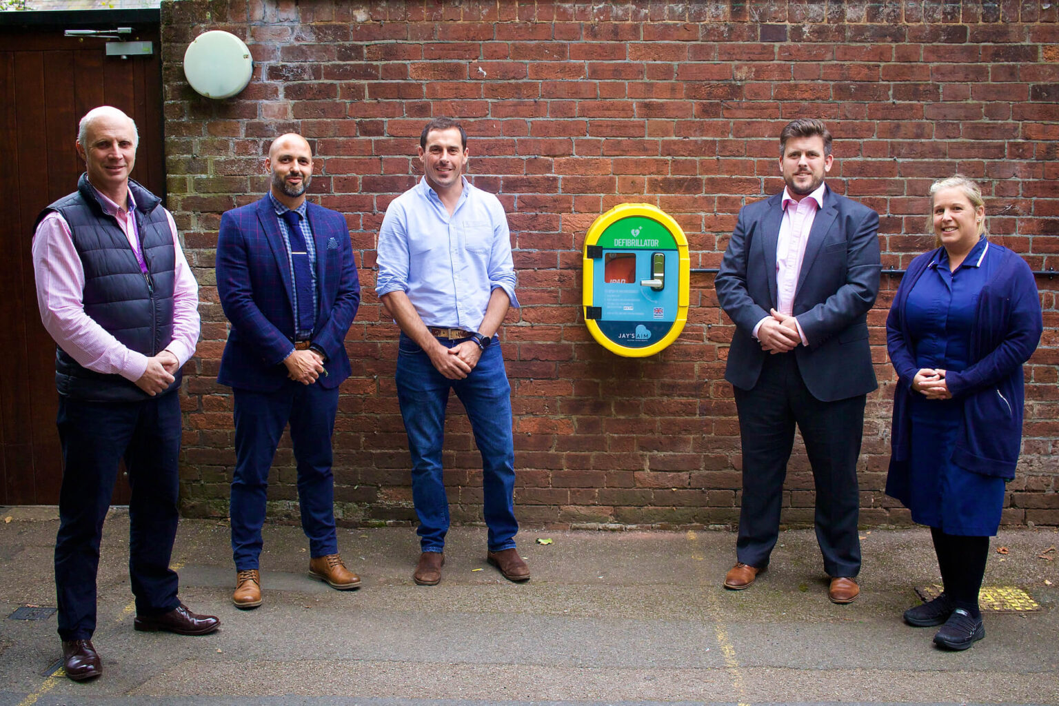 First ever outdoor defibrillator for Exeter Cathedral School and ...
